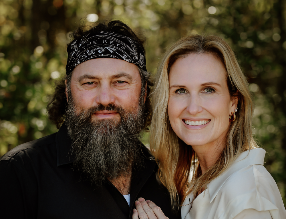 The Messy Table with Robin Meadows [Ep. 78: Overwhelmed By My Blessings]